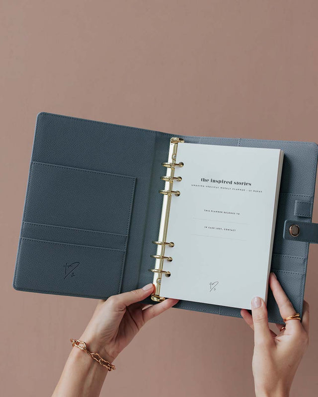 Undated Vertical Weekly Ring Binder Planner Set – The Inspired Stories